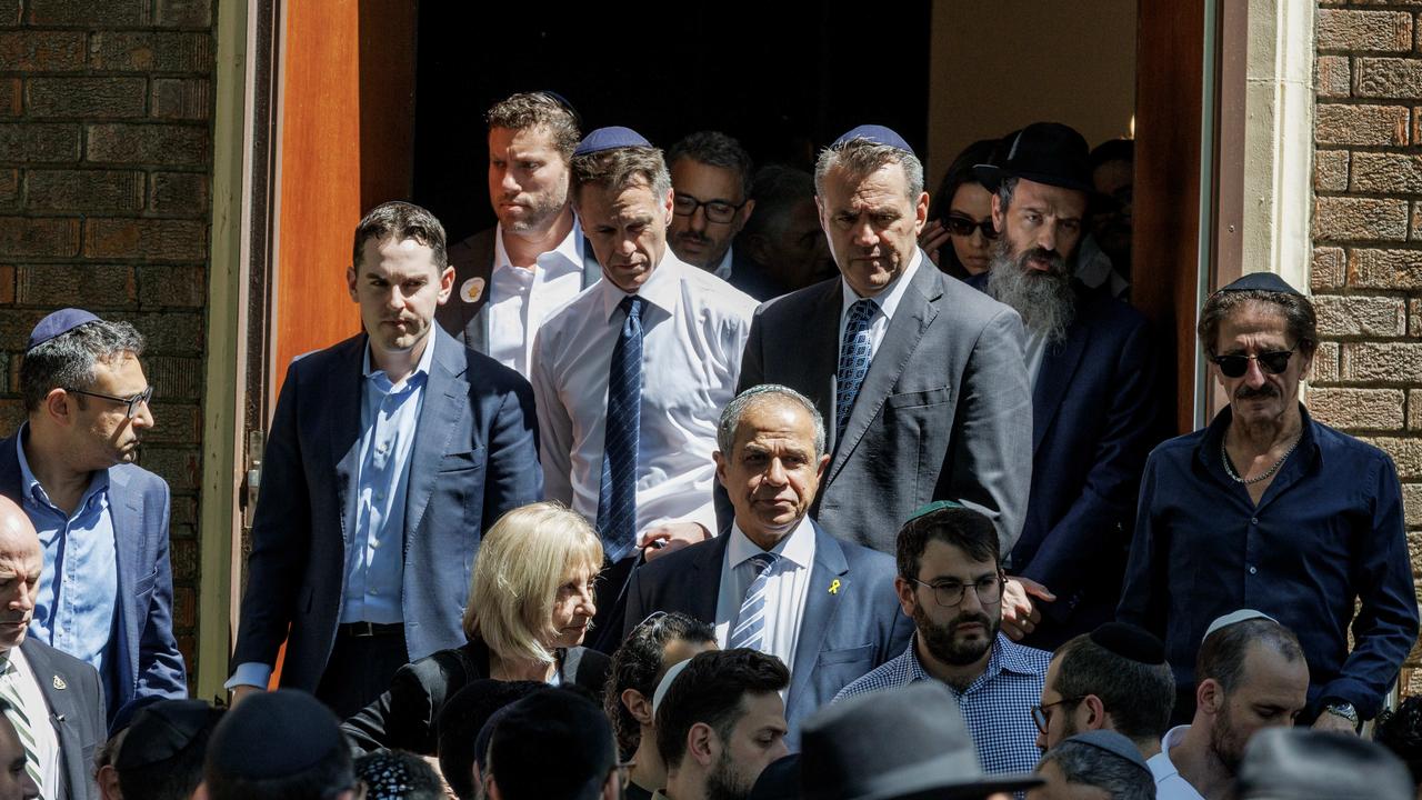 Emotional farewell for couple who took on alleged gunman