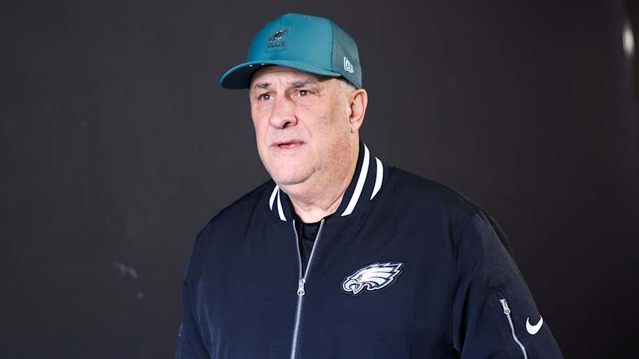 Pure progression: Inside the greatness of Eagles' DC Vic Fangio