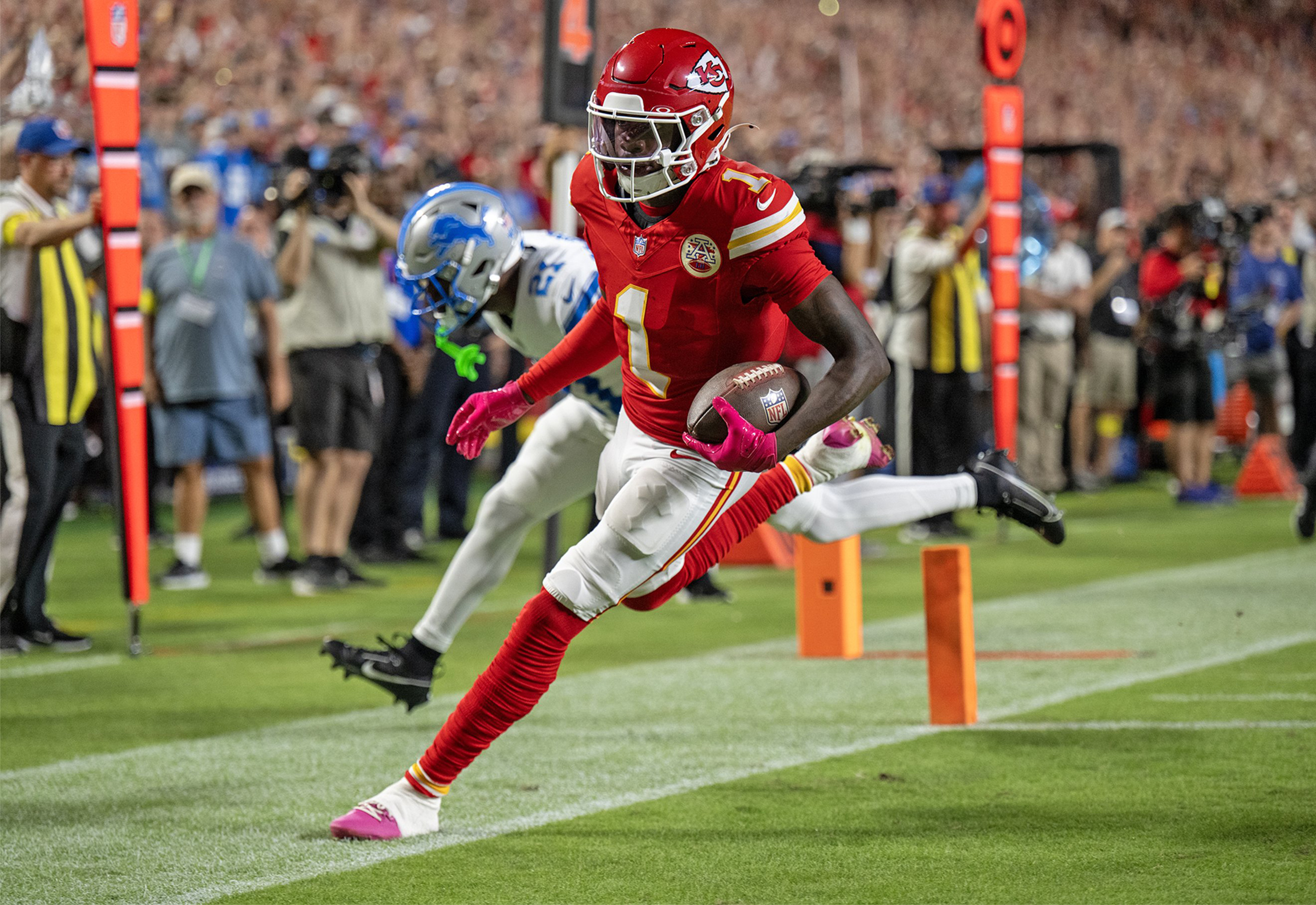 Fantasy football Week 16: Start, sit and sleepers