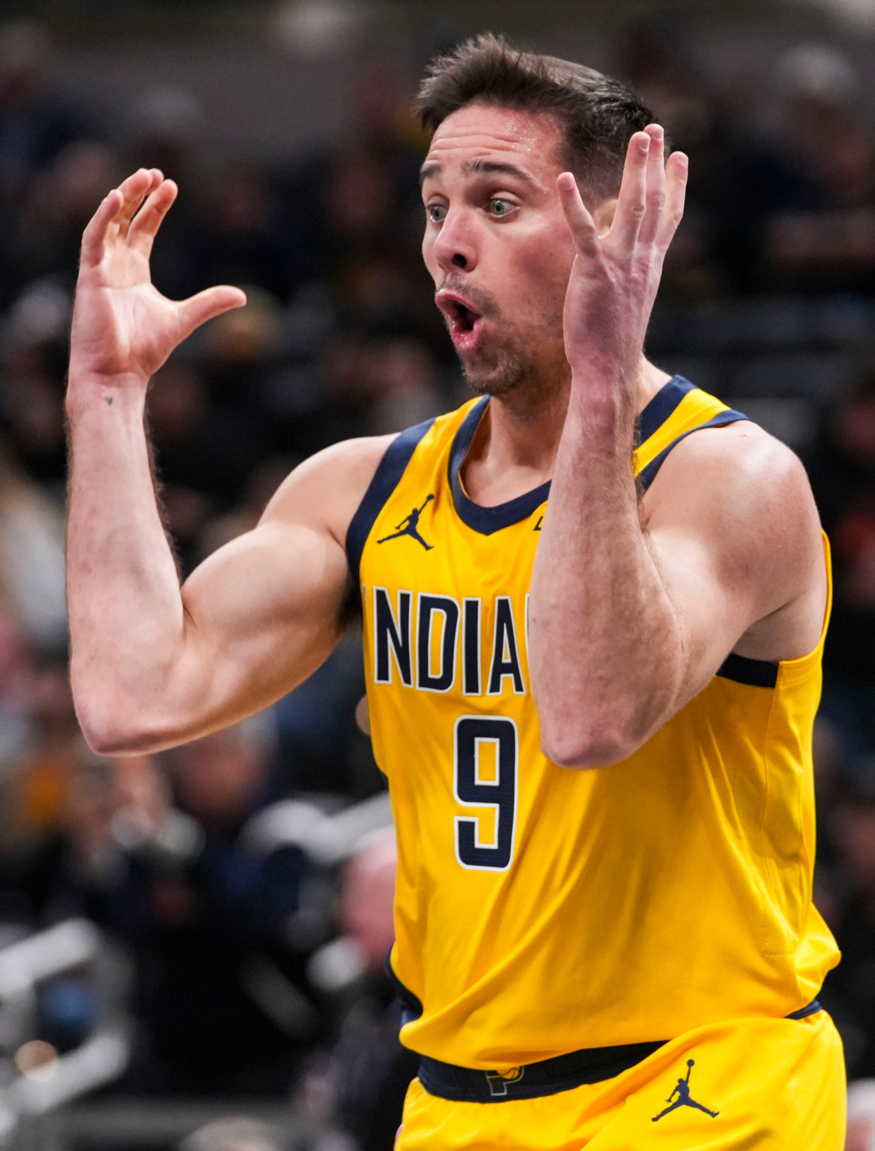 Indiana Pacers TJ McConnell, Johnny Furphy listed as questionable ...