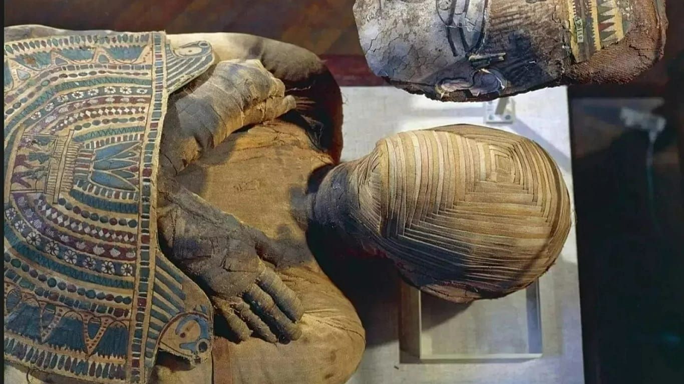 ⁉️ The Egyptian mummy "The Untouchable" that no scientist dares to open