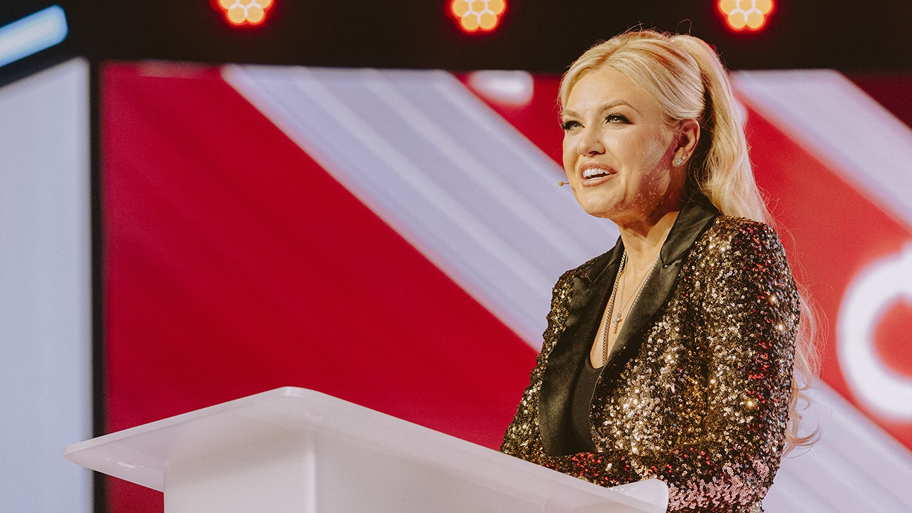 Rapper Nicki Minaj teams up with new Turning Point USA leader Erika ...