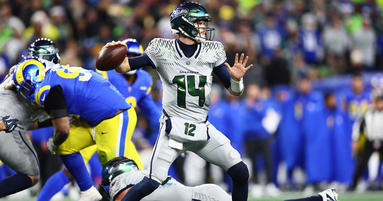 Seahawks convert unbelievable 2-point attempt vs. Rams after wild ...