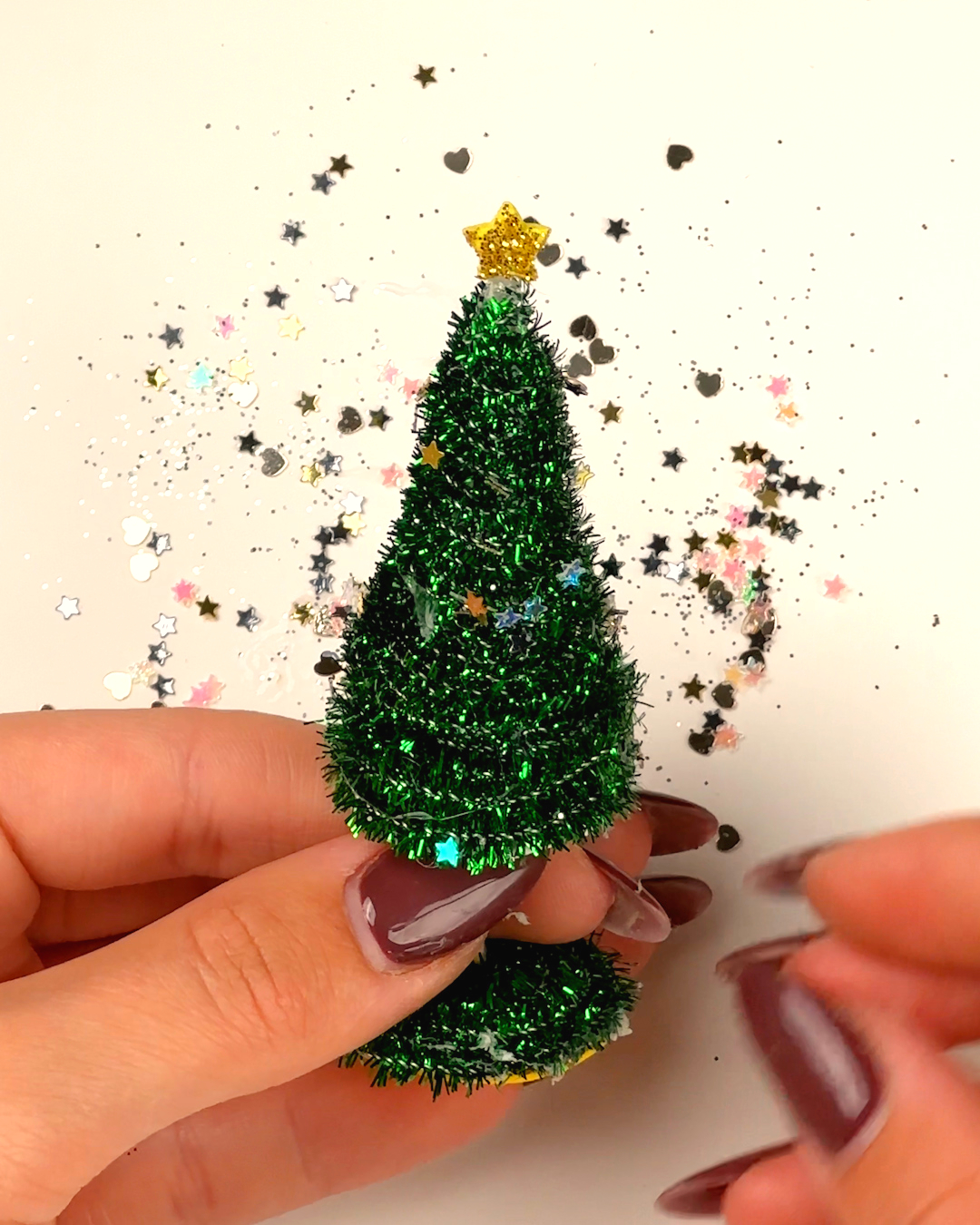 DIY sparkling mini Christmas tree crafts🎄