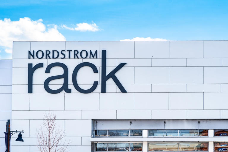 Save 53% on ASTR floral midi dress at Nordstrom Rack — perfect for ...