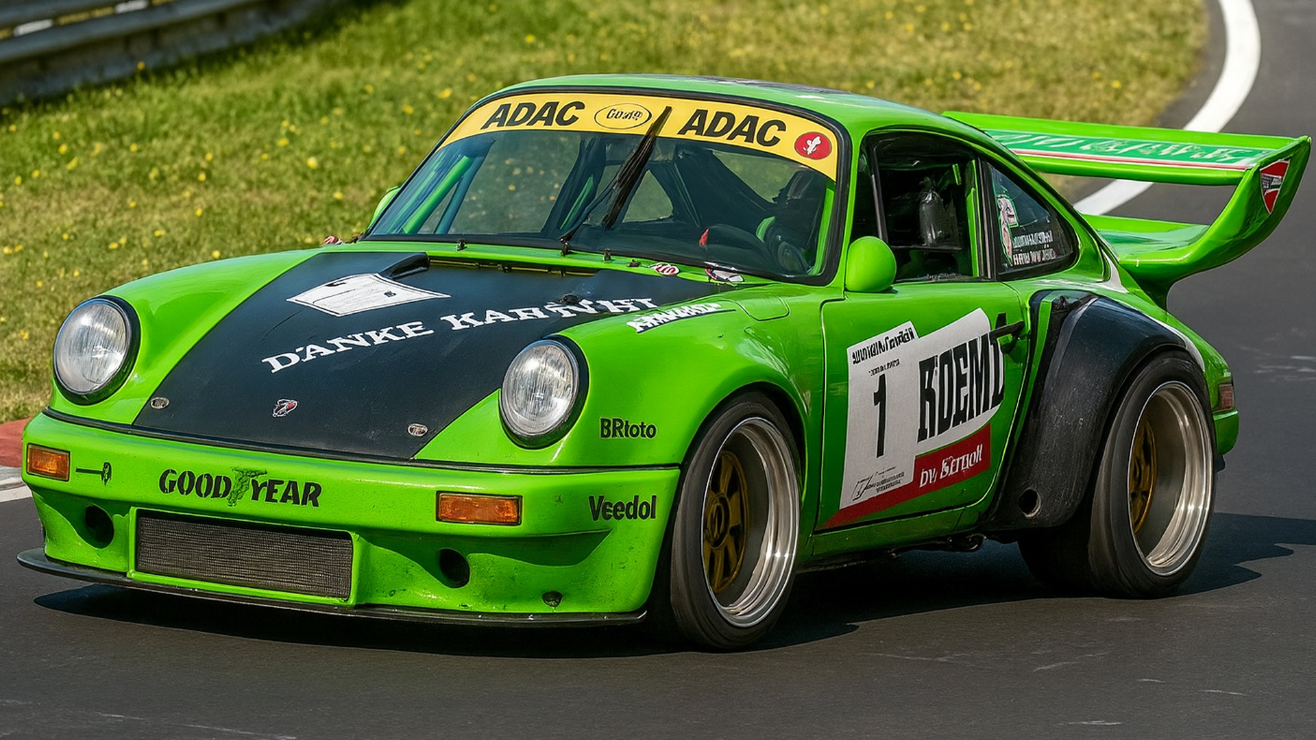 Multiple GT4 cars crash in NLS race