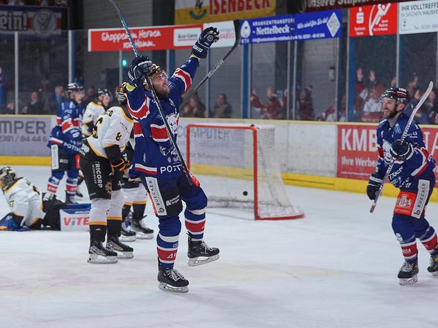 „Überraschend“: Eisbären-Topscorer Dominik Lascheit mit erstaunlicher ...