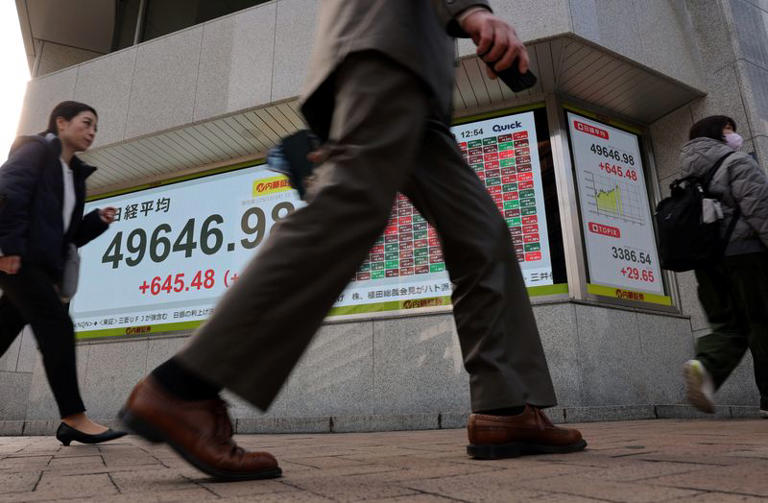 Morning bid: Japan's savers get to party like it's 1999