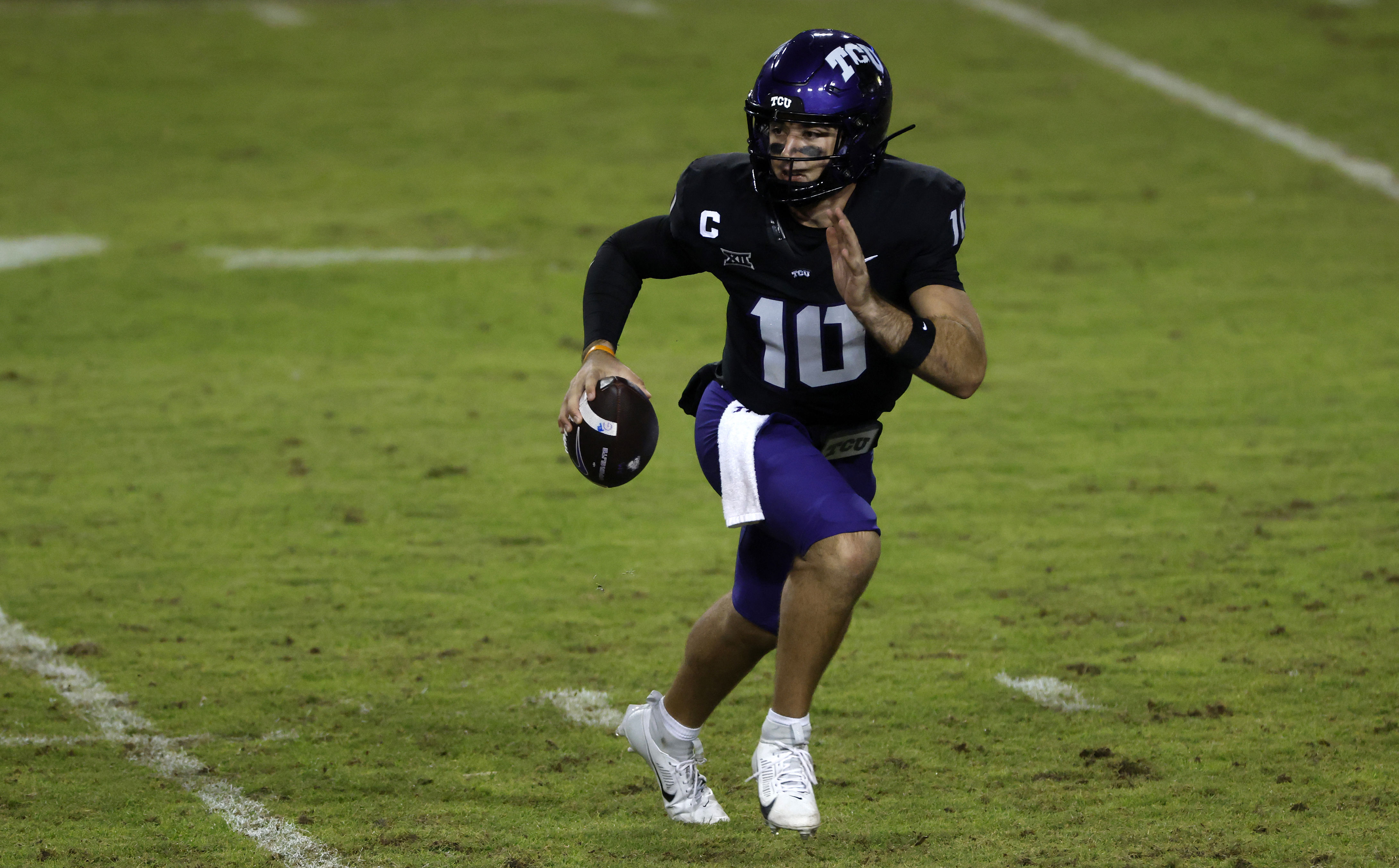 TCU QB Josh Hoover enters transfer portal before USC game