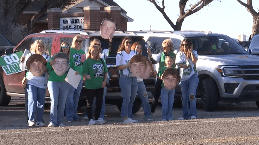 Video: Wall fans cheer on the Hawks as team departs for state ...