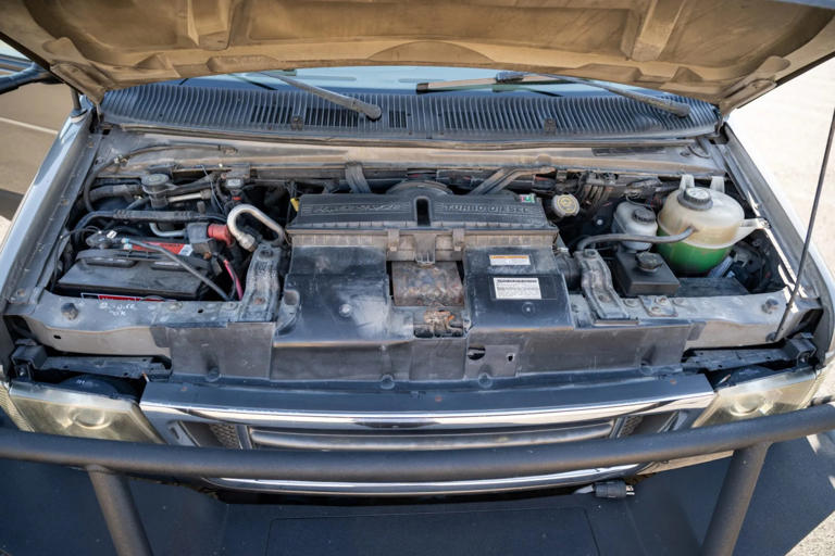 2003 Ford Econoline Sportsmobile 4×4 conversion for sale with 177,000 miles