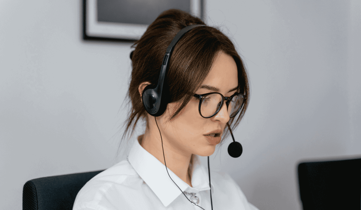 La industria BPO genera más de 700.000 empleos en Colombia: así cierra ...