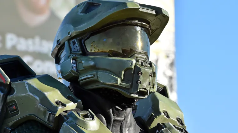 Donald Trump needs a coin flip lesson from the Halo Master Chief after ...