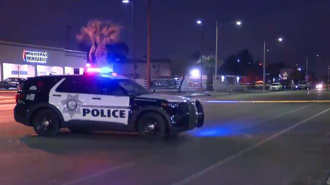 Police: Suspect stabs, kills passerby in central Las Vegas