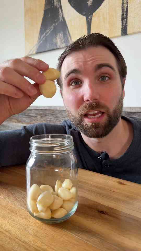 Natural immunity boost: Garlic, herbal vinegar & elderberry recipes