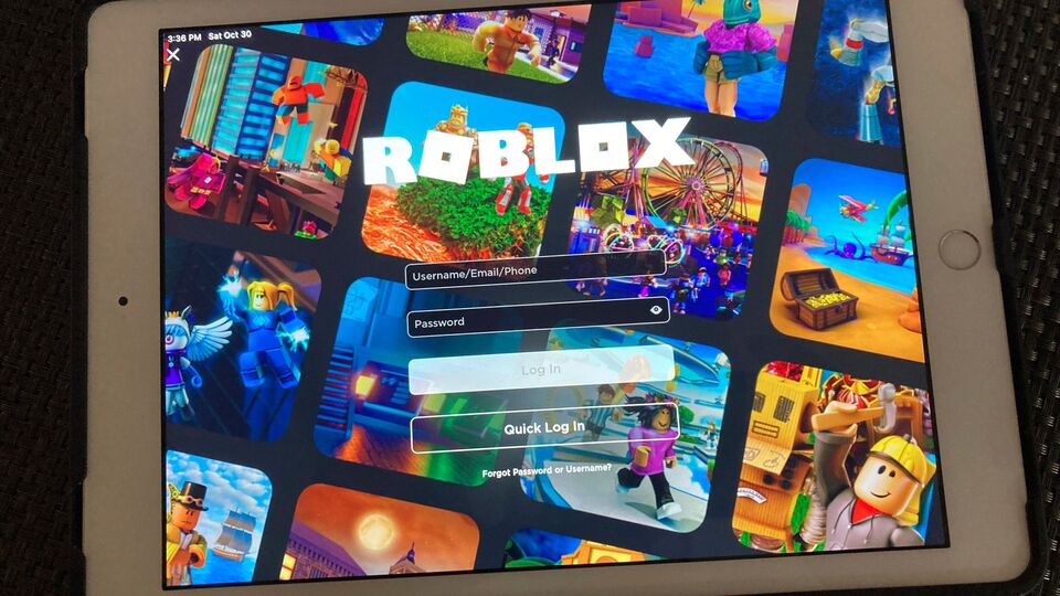 Roblox down? Thousands of users report disruption and login failures in ...