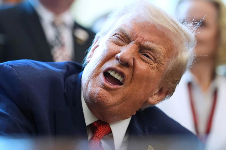 Donald Trump accused of dozing off mid-meeting as critics declare 'MAGA ...