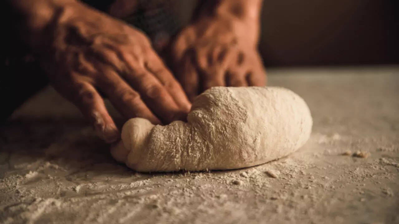 Chef Sanjeev Kapoor shares tips to make soft and perfect ragi roti