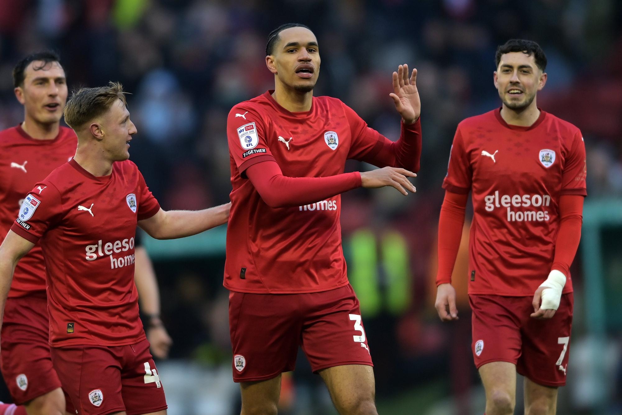 Barnsley FC boss Conor Hourihane says Jon Russell remains 'valuable ...