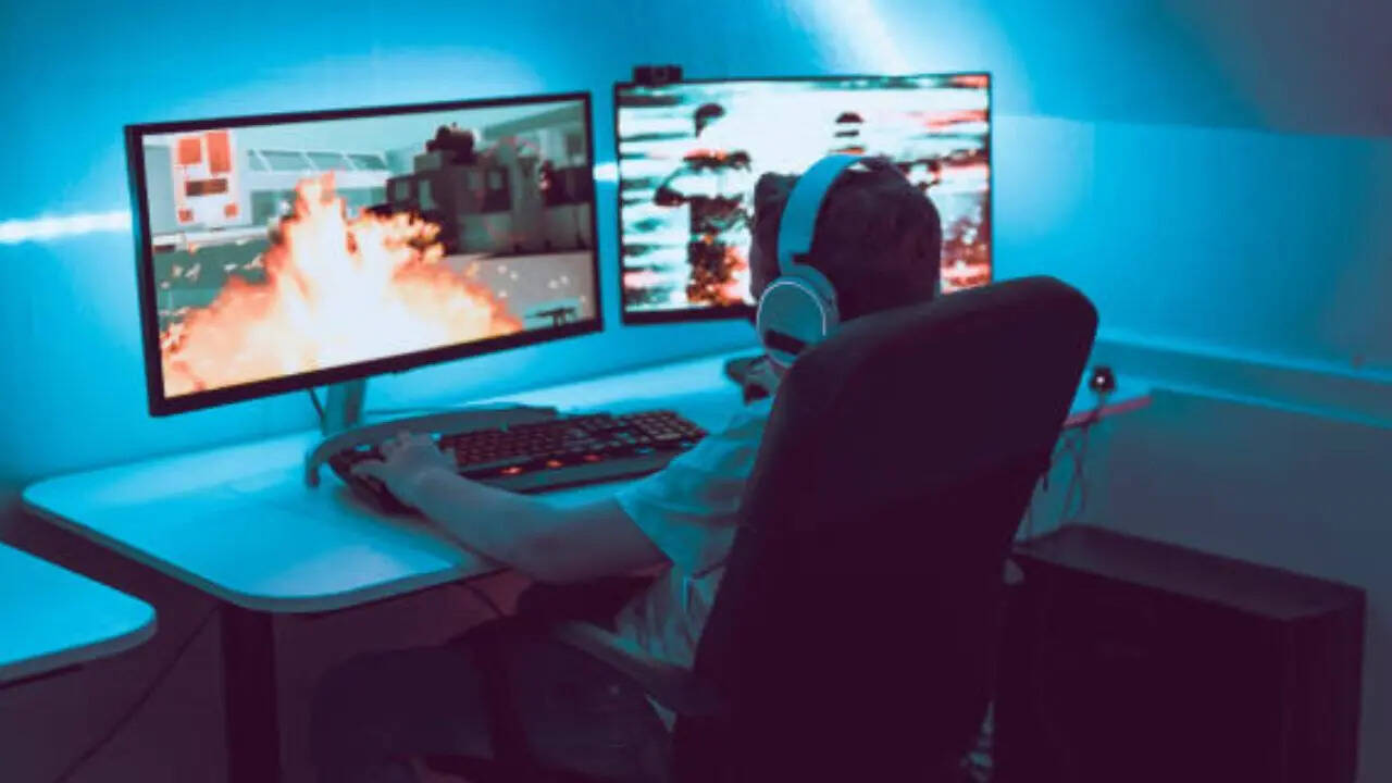 Why is 'Roblox' still trending on Google today?