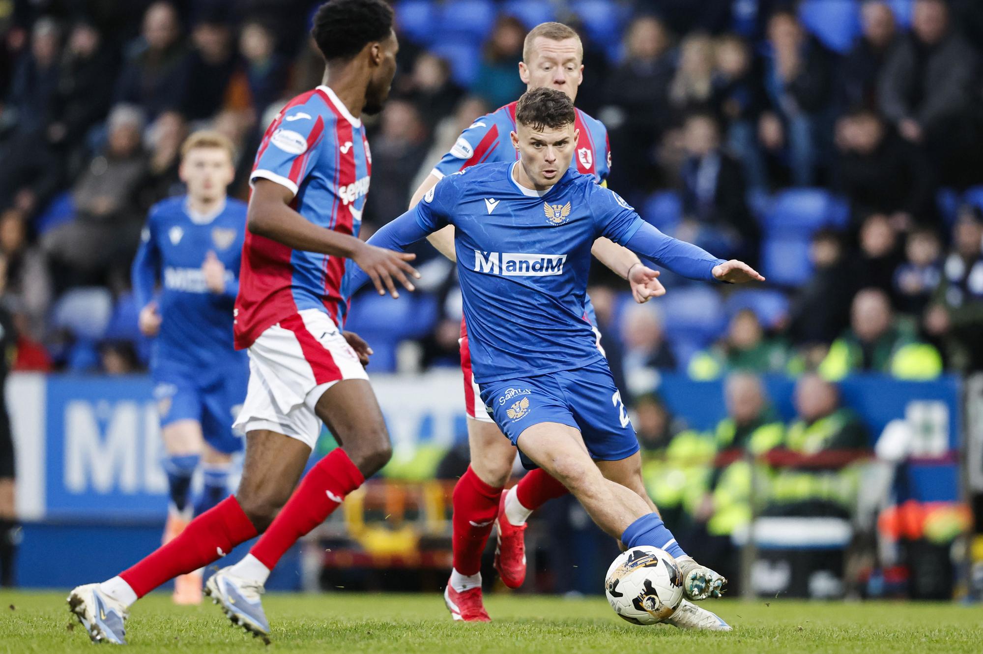 Rangers intensify interest, Celtic duo targeted, Hearts deal played ...