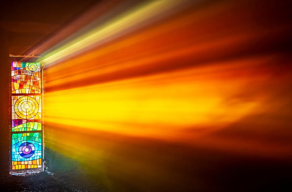 Winter solstice sunset creates stunning rainbow of light at Neolithic ...