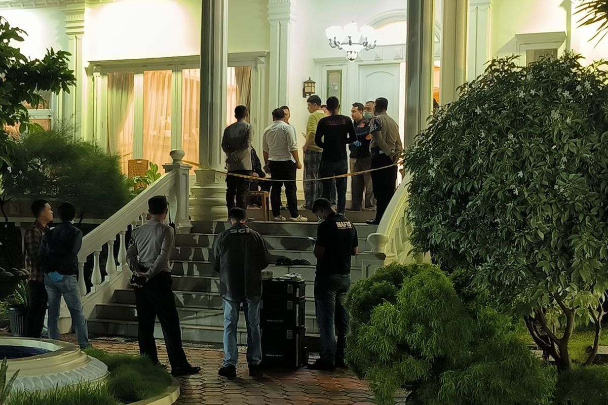 Detik-detik anak politisi PKS dibunuh, sedang main HP di kamar saat ...