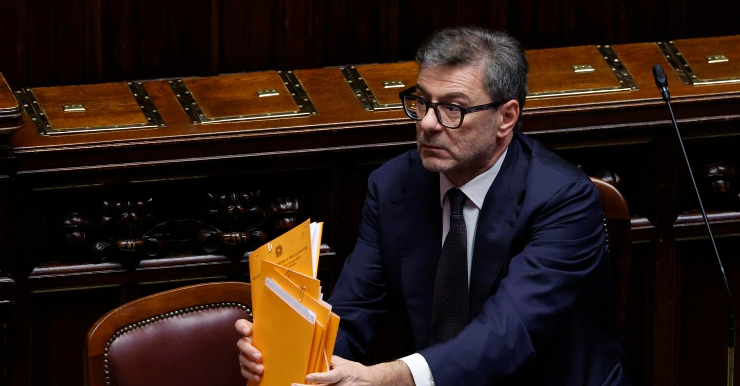 Frenata sulle pensioni, il Pd: «Giorgetti si dimetta o venga in ...