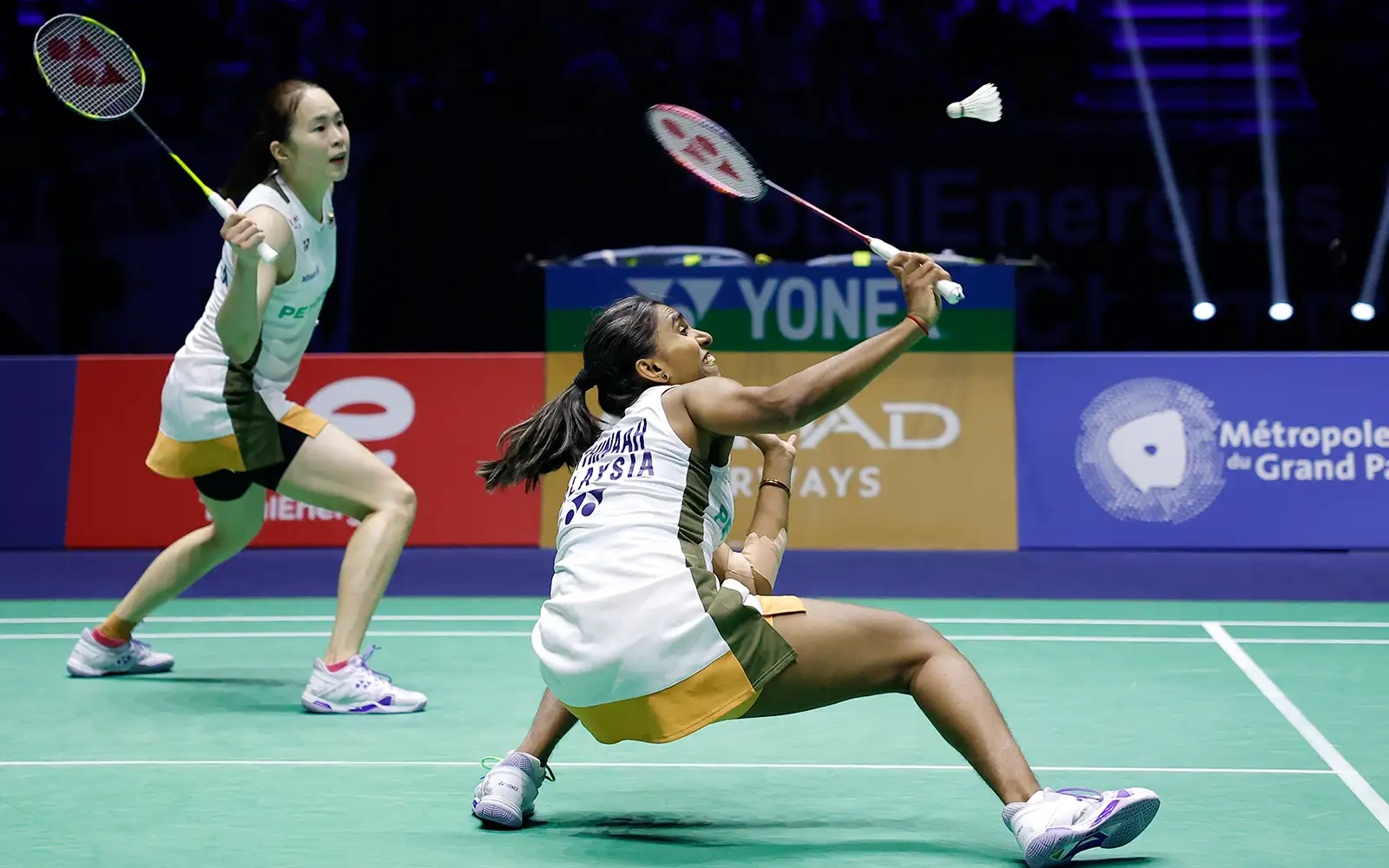 Pearly-Thinaah, Aaron-Wooi Yik storm into India Open quarters
