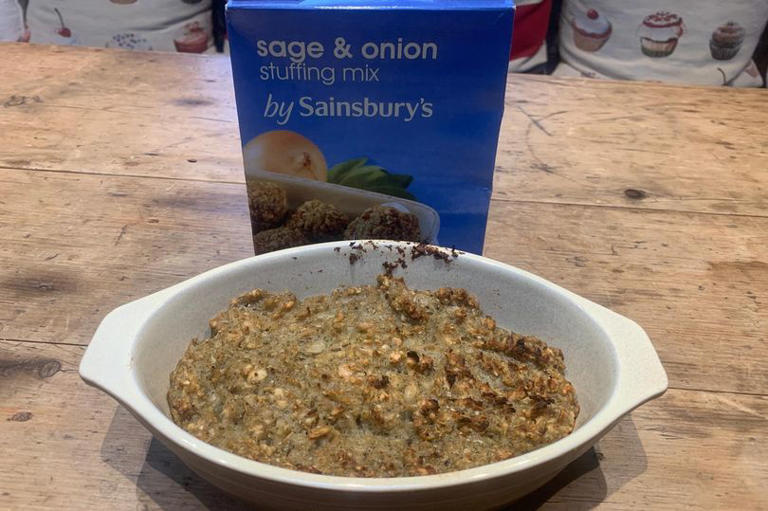 I tried stuffing from 7 supermarkets and found one better than Paxo ...