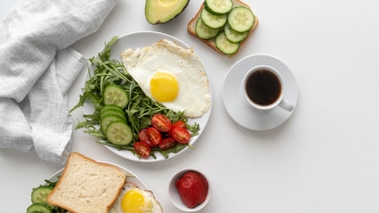 Mumbai-based nutritionist shares 4 foods to avoid for breakfast. Did ...