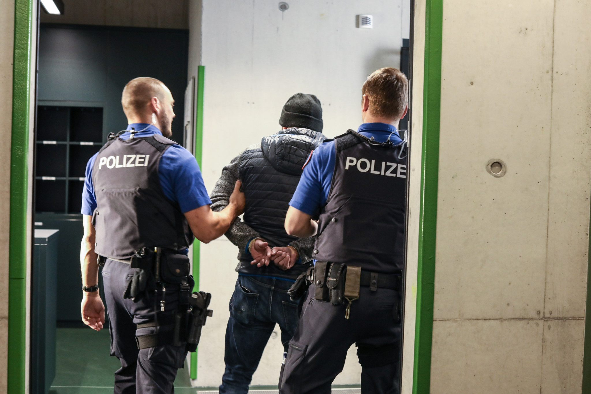 Schlägerei in Winterthur-Sennhof: Drei Verletzte und sechs Festnahmen