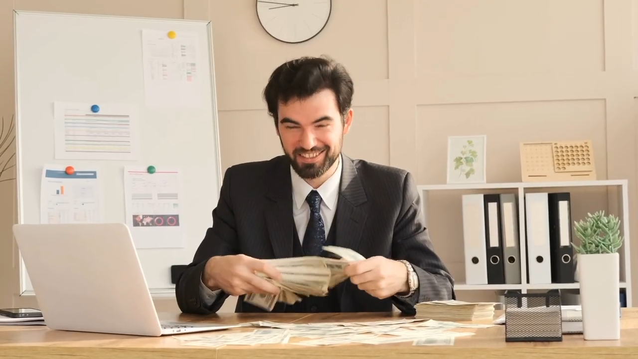 How experienced traders manage risk with put options