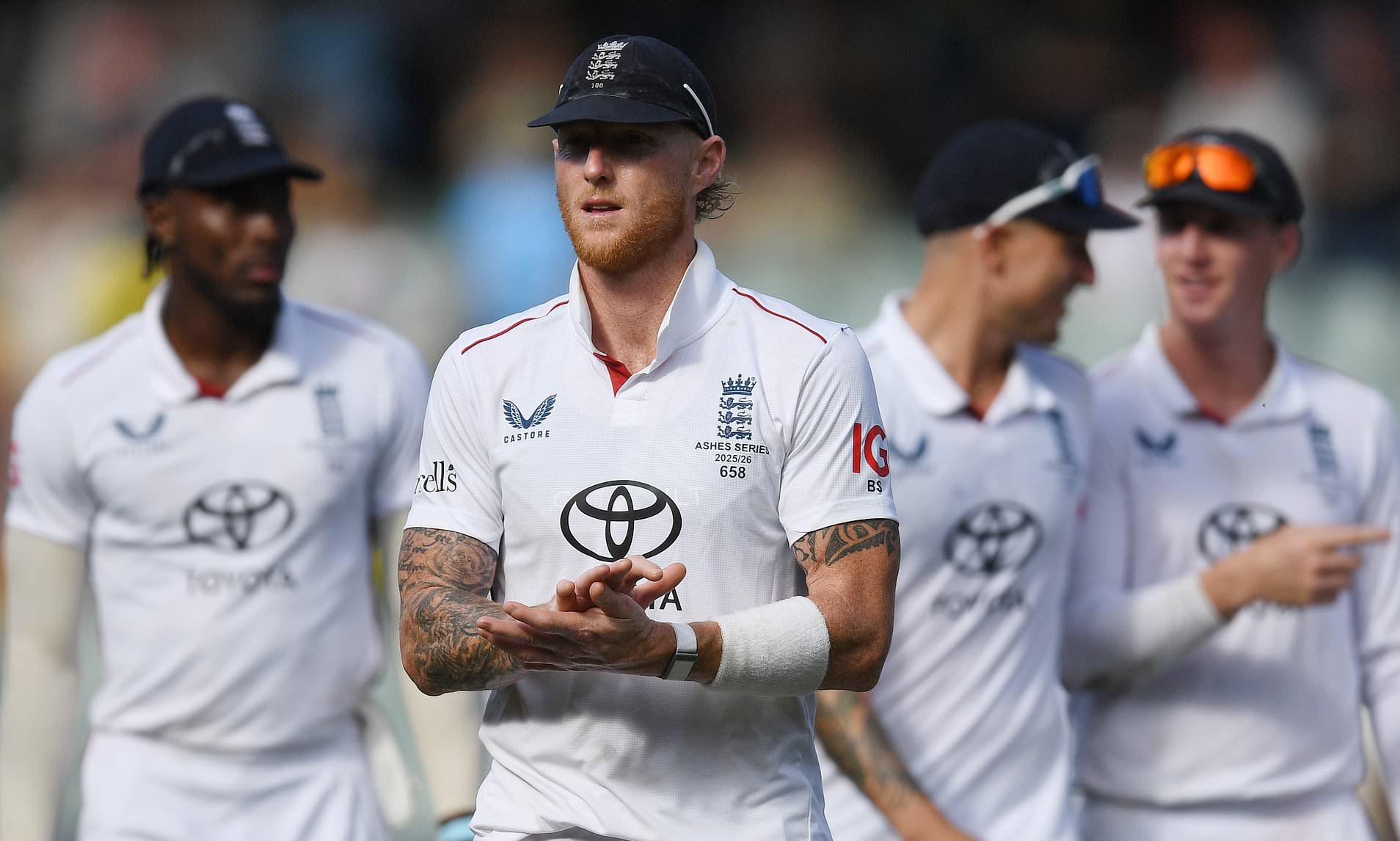 England are left on the brink and needing record run chase to avoid ...