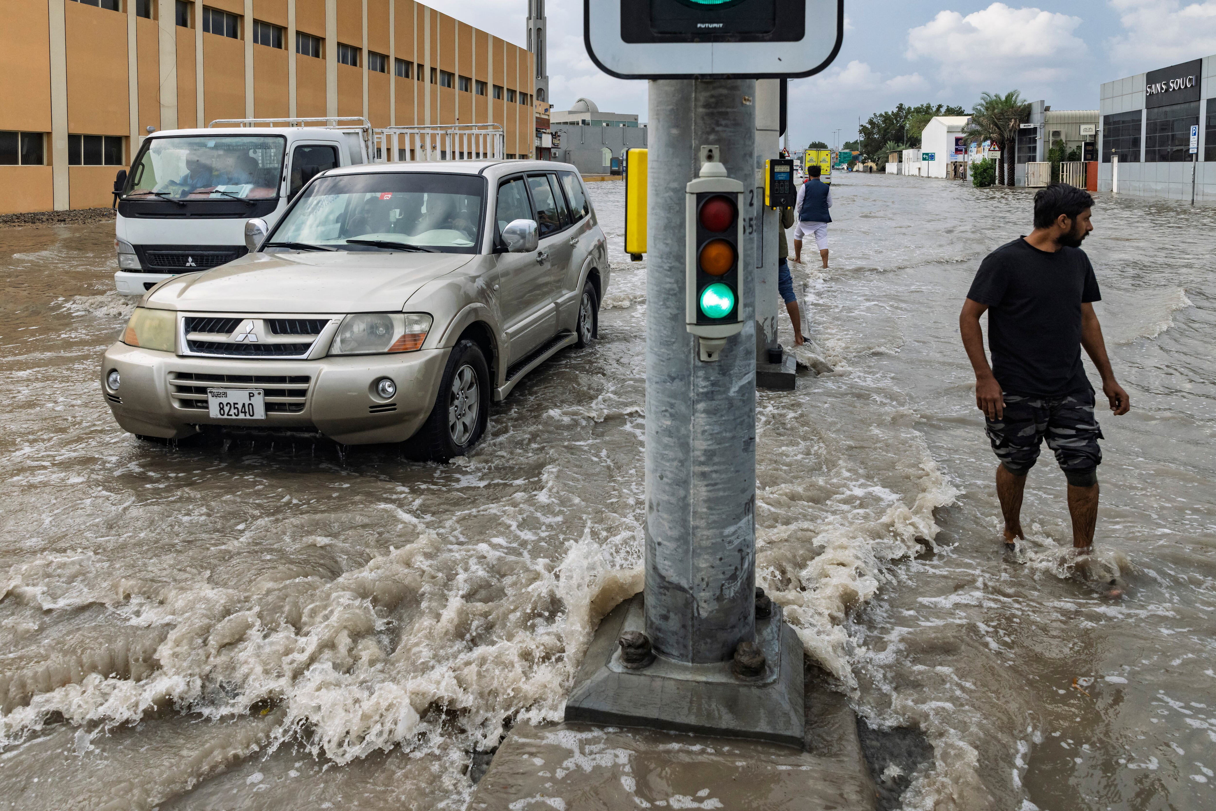 Huge clean-up operation in Dubai as stormy weather eases