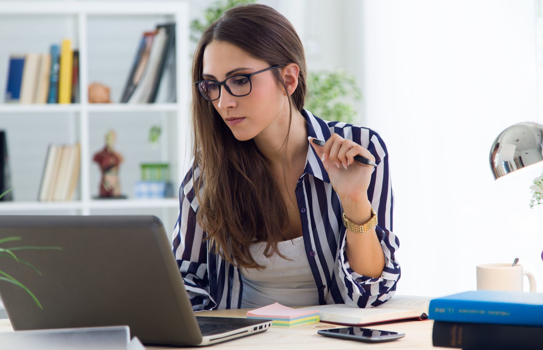 Dual income, no kids: the pros and cons of being DINKs