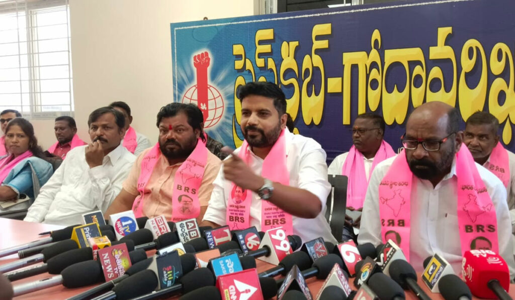 Vyalla Harish Reddy | బూడిద దందాలో రోజుకు రూ.35 లక్షలు చేతులు ...