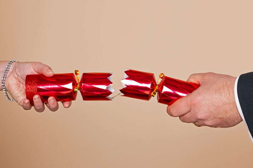 The 100 best Christmas cracker jokes for 2025