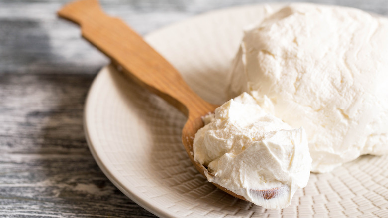 What is quark and how do you eat it?