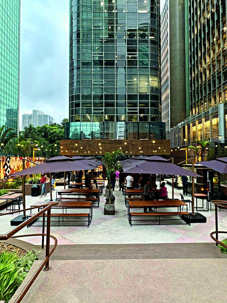 Indie Food Lab é praça de alimentação com receitas de chefs na Paulista