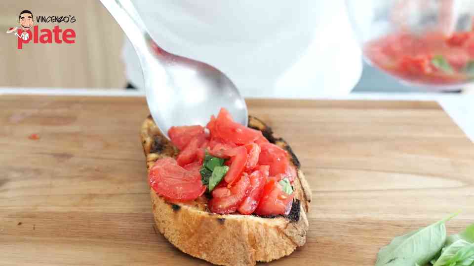 Italians never throw away old bread, here's why