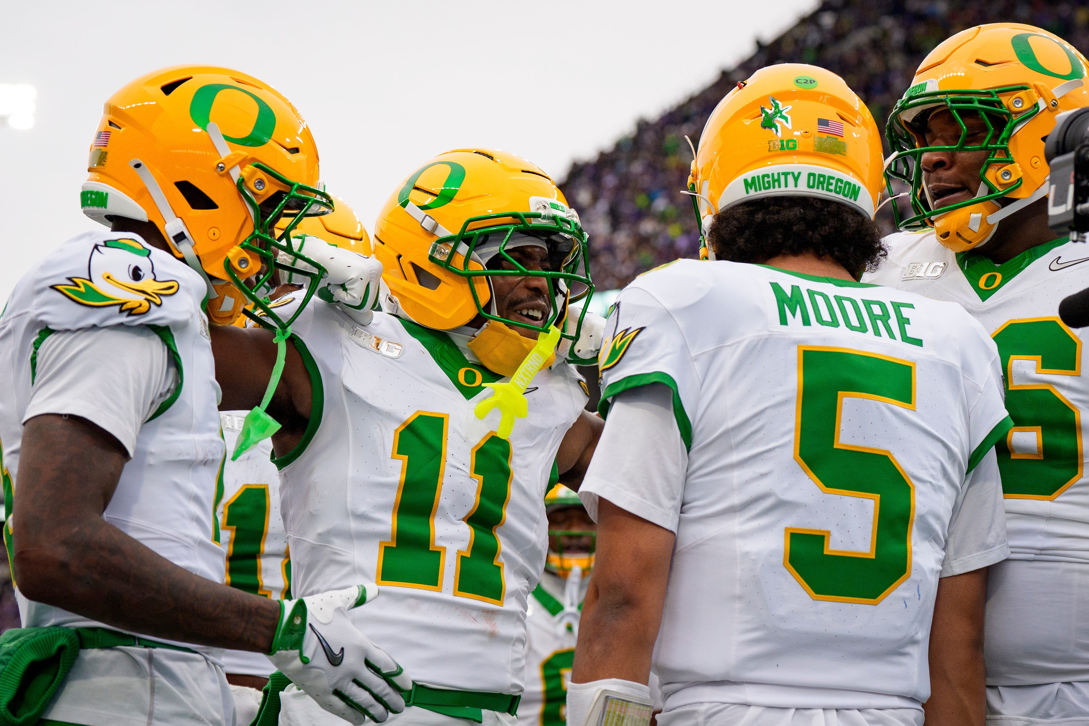 What college football games are on today? Oregon vs James Madison time, TV