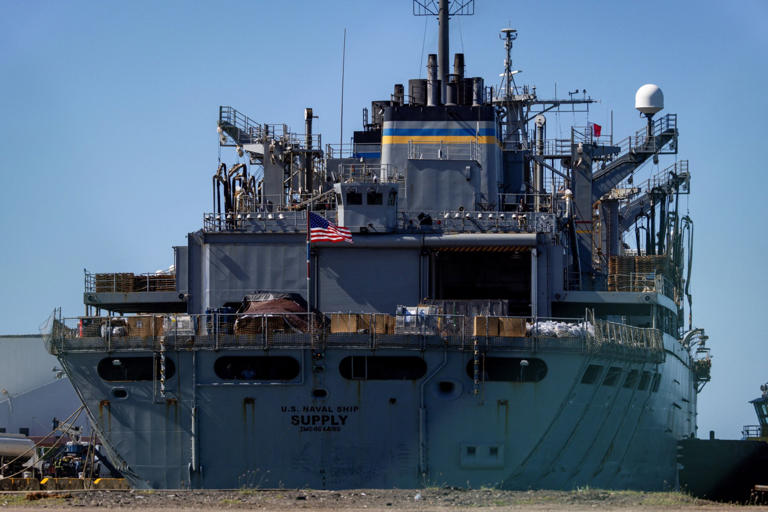 Donald Trump refuses to rule out war against Venezuela