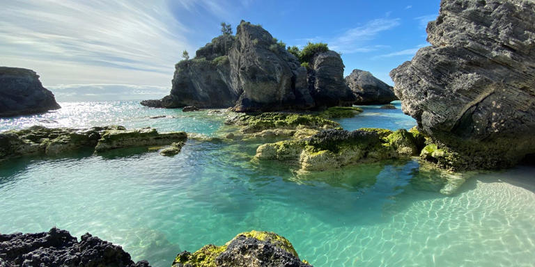 This geologic mystery has been 'floating' in the ocean—scientists think ...