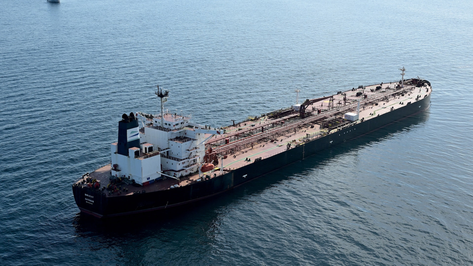 Putins Schattenflotte im Visier: Kann London den illegalen Ölhandel ...