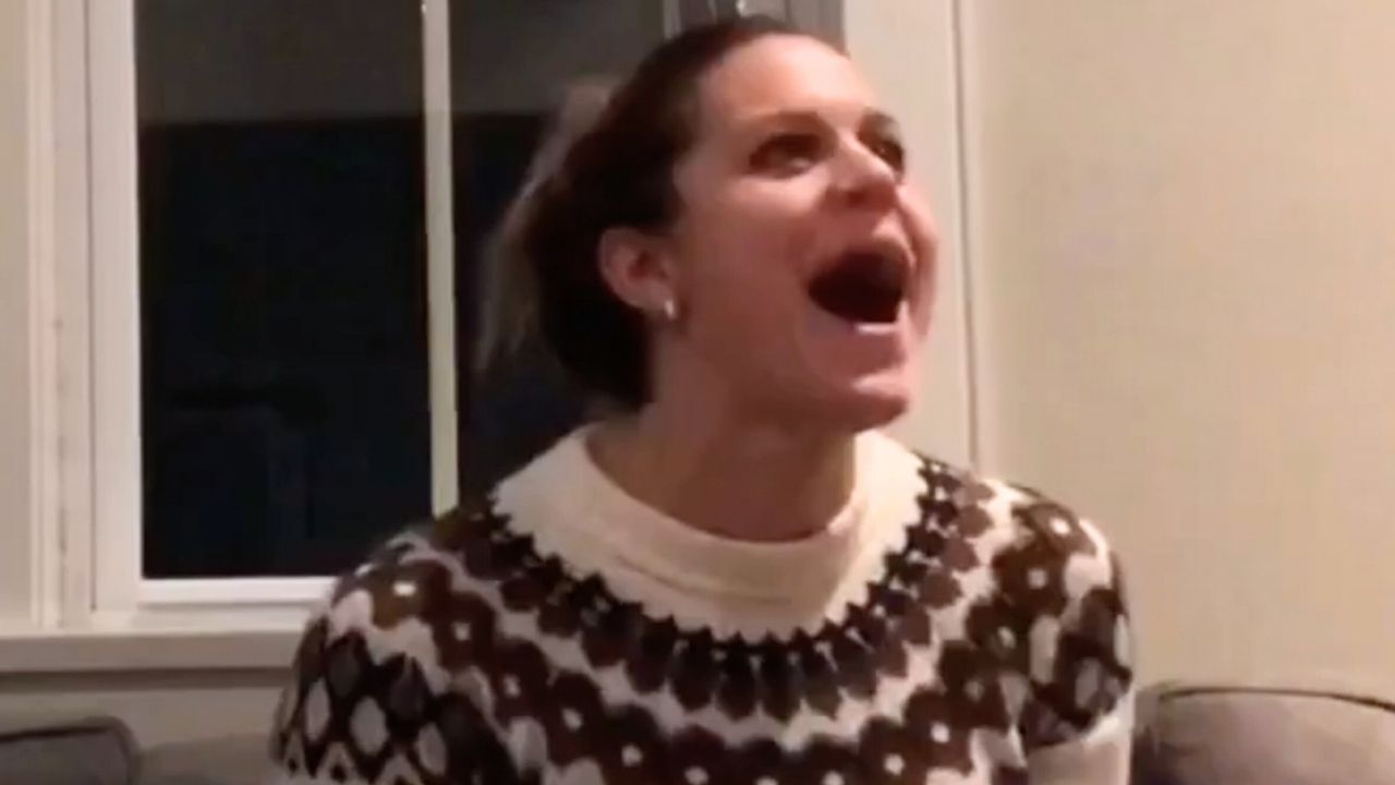 Couple expecting triplets surprise family and friends | Happily best of