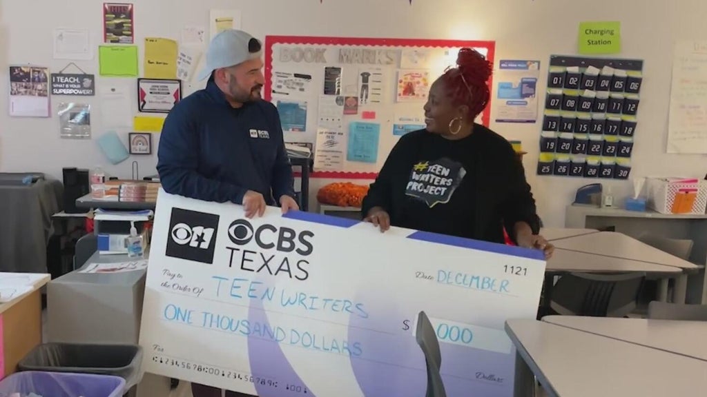 Mesquite High School teacher keeps art of writing alive with students ...