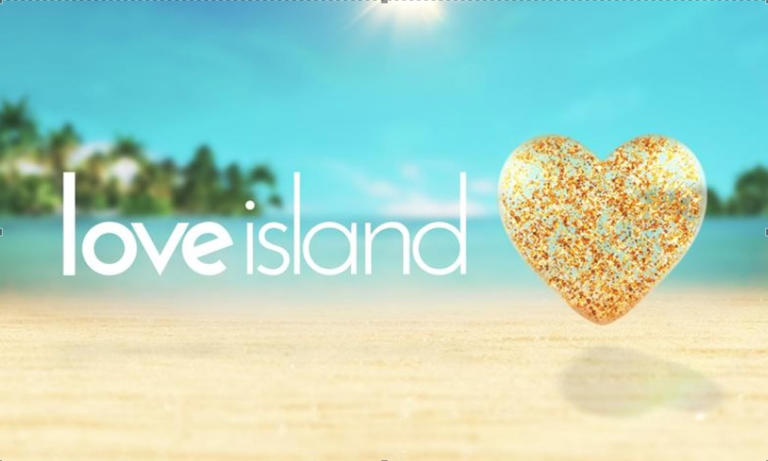 Love Island star ditches reality TV as she retrains for very normal job ...