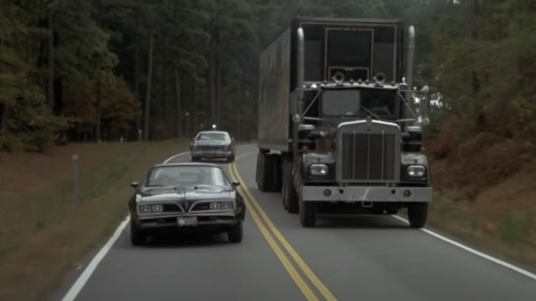 10 facts about Smokey and the Bandit's iconic Pontiac Trans Am