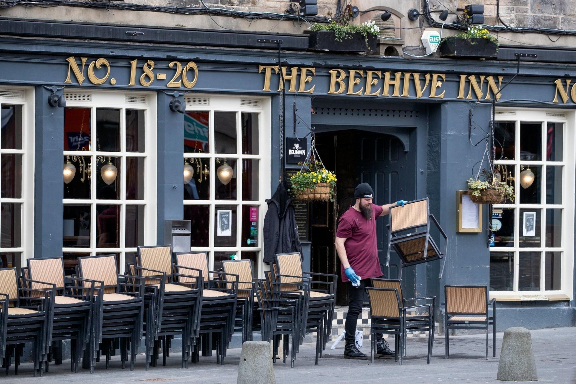 Edinburgh pubs: 400-year-old Edinburgh pub set for major renovation ...